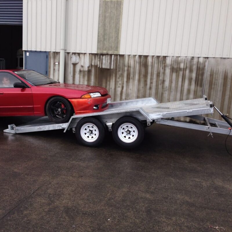 The Benefits of using a Tilt Car Trailer | Lucca Trailers